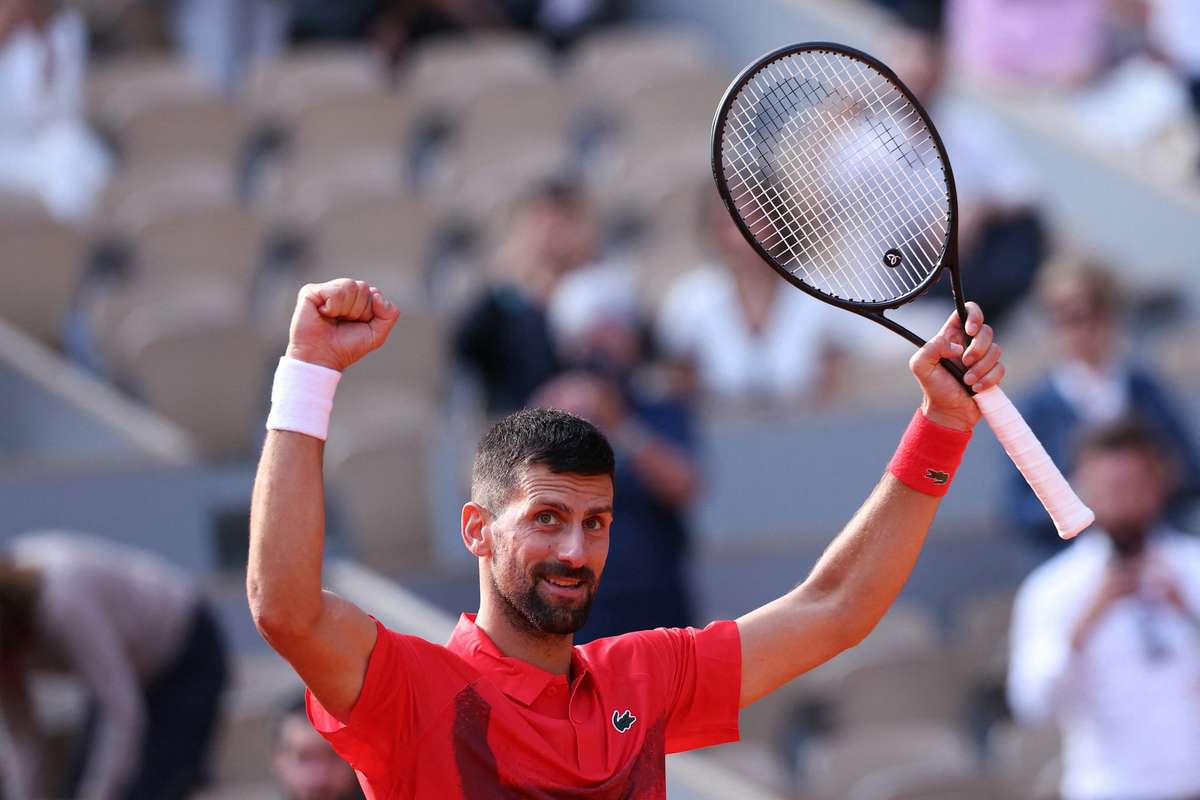 Roland-Garros : Novak Djokovic remporte sa 100e victoire et passe en ...