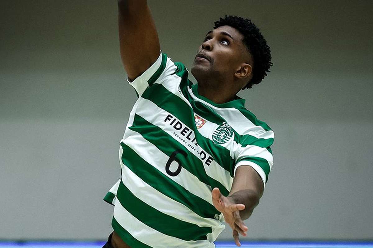 Voleibol: Sporting despacha Clube K (0-3) | Flashscore.pt