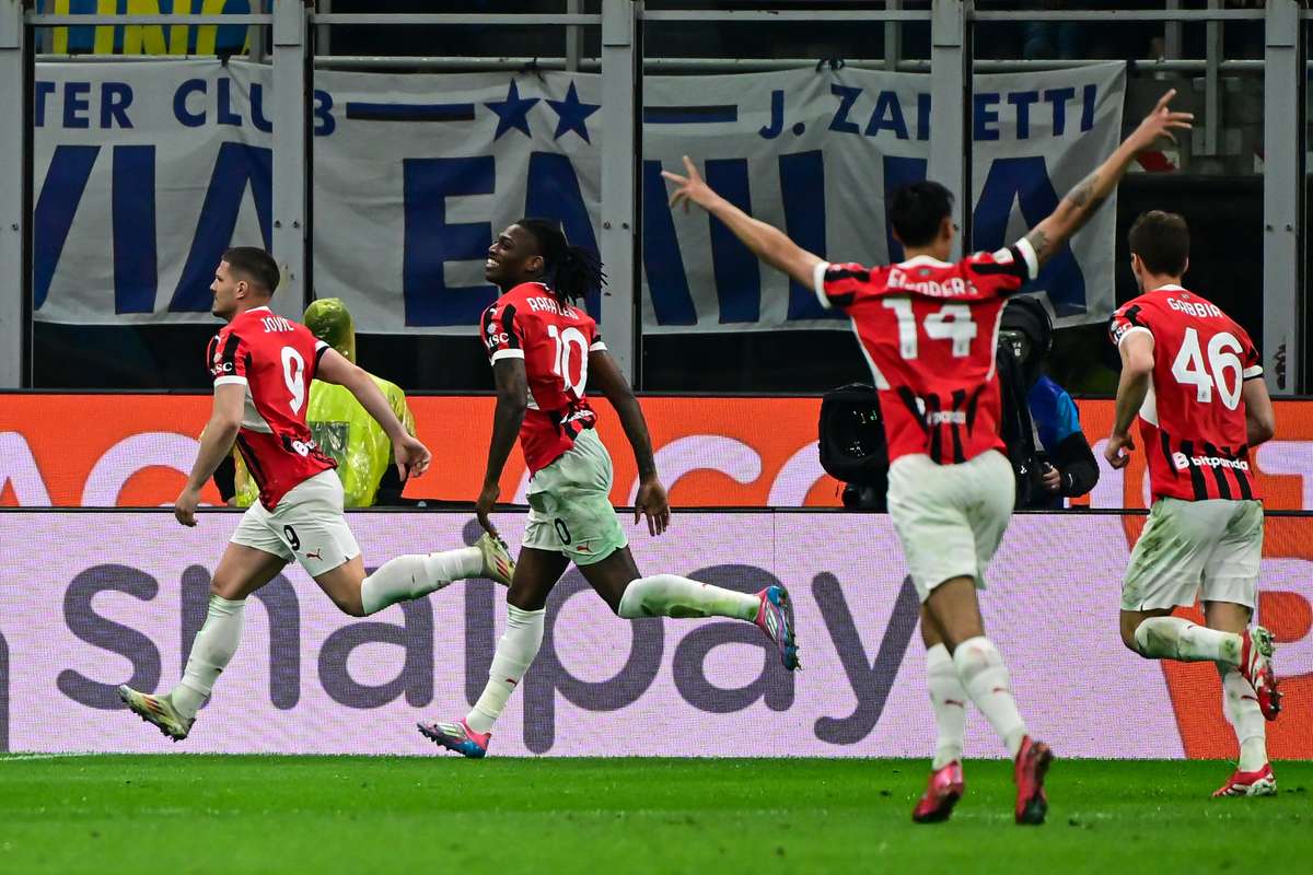 Luka Jovic brace helps AC Milan stun Inter in derby to reach Coppa Italia final | Flashscore.com