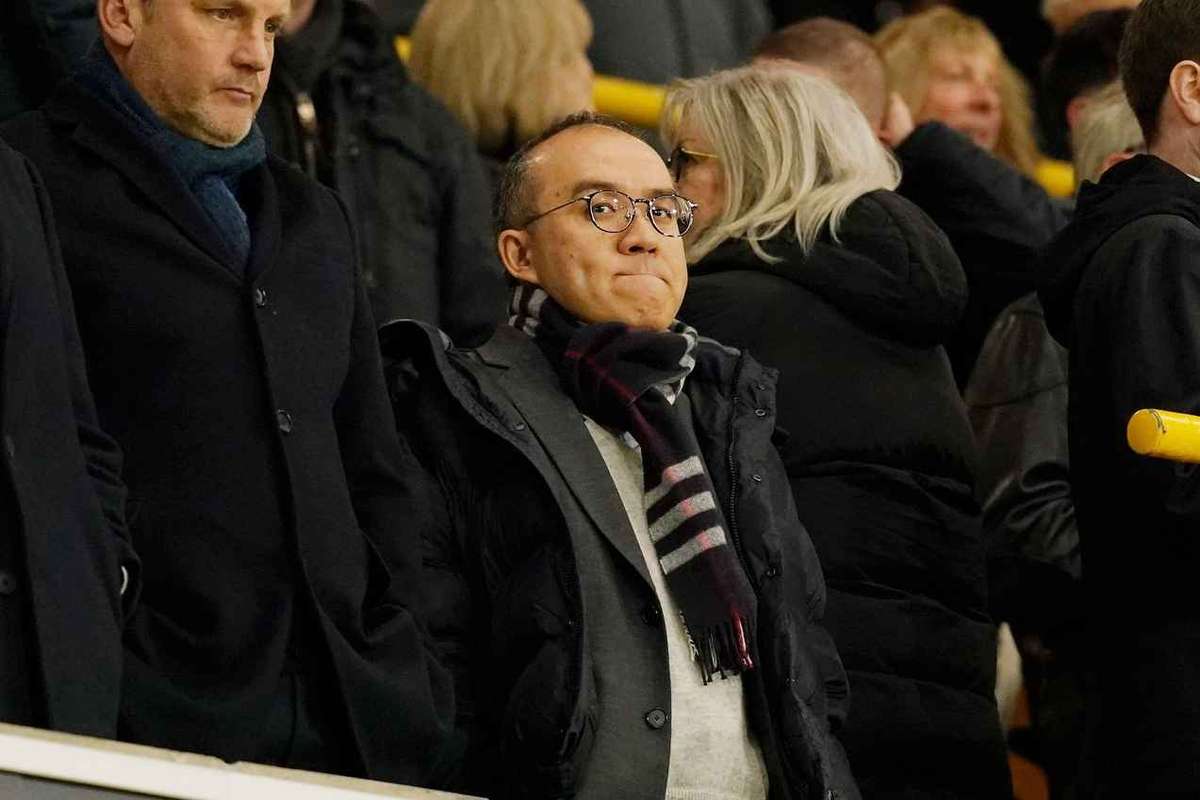 Shi resigns as Wolves chairman after decade in charge - TribalFootball.com