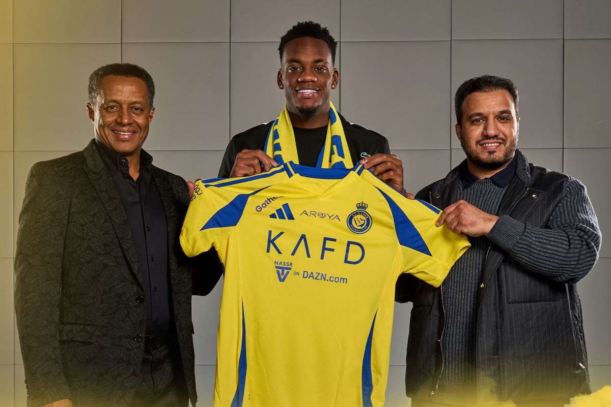 Mercato : Jhon Durán rejoint officiellement Al Nassr en provenance d ... Mercato : Jhon Durán rejoint officiellement Al Nassr en provenance d ...