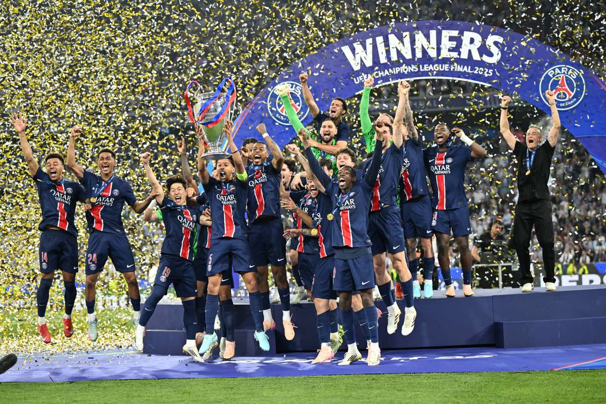 Flashscore Awards 2025: PSG voted men's Team of the Year after record ...