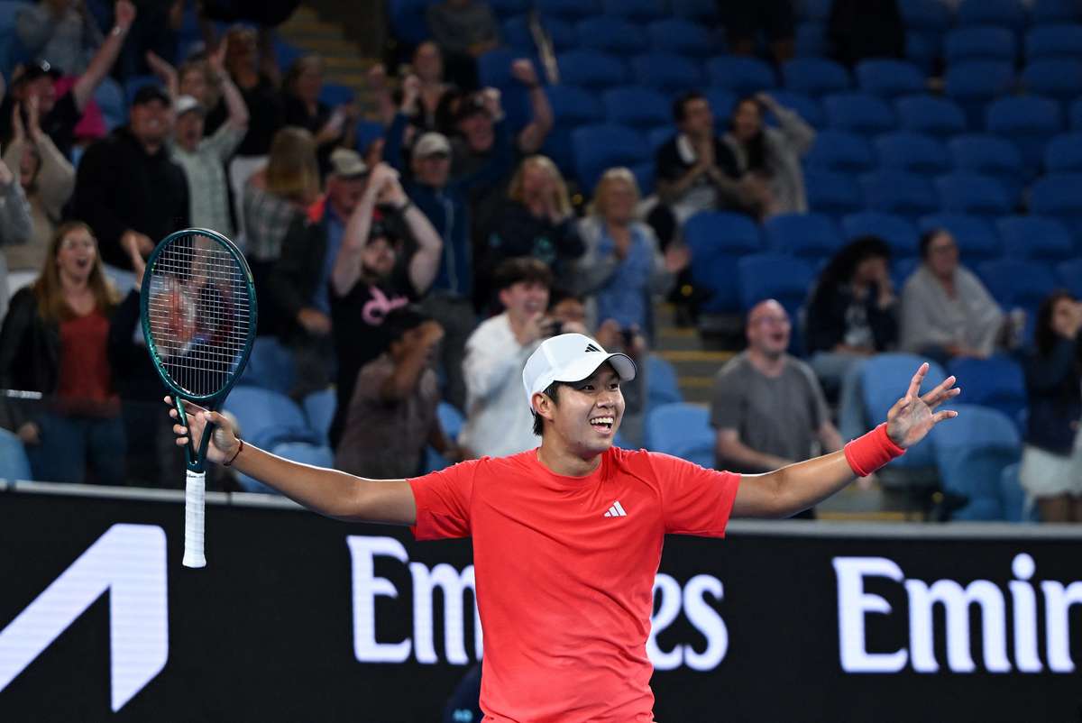 American teenager Learner Tien stuns Daniil Medvedev in late night ...