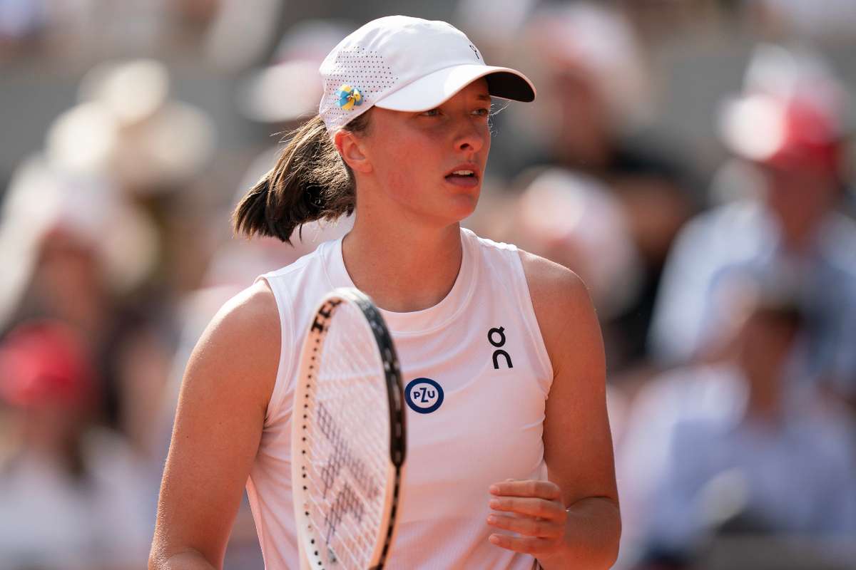 Iga Swiatek determined to continue grass-court progress at Wimbledon | Flashscore.com.au