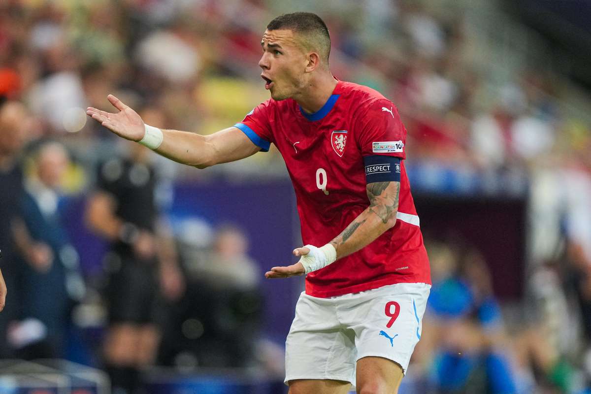 Heerenveen sign Czech youth international Vaclav Sejk on loan from ...