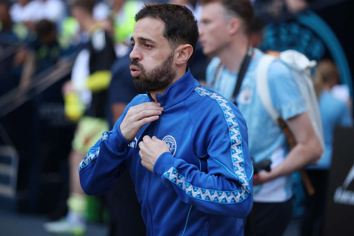 Roberto Martinez backs Bernardo Silva for Barcelona move ...