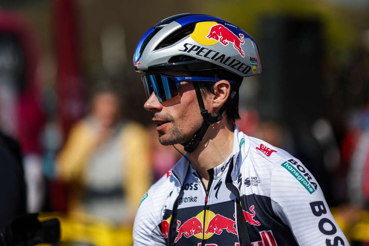Primoz Roglic targeting Giro title with door opened by Tadej Pogacar ...