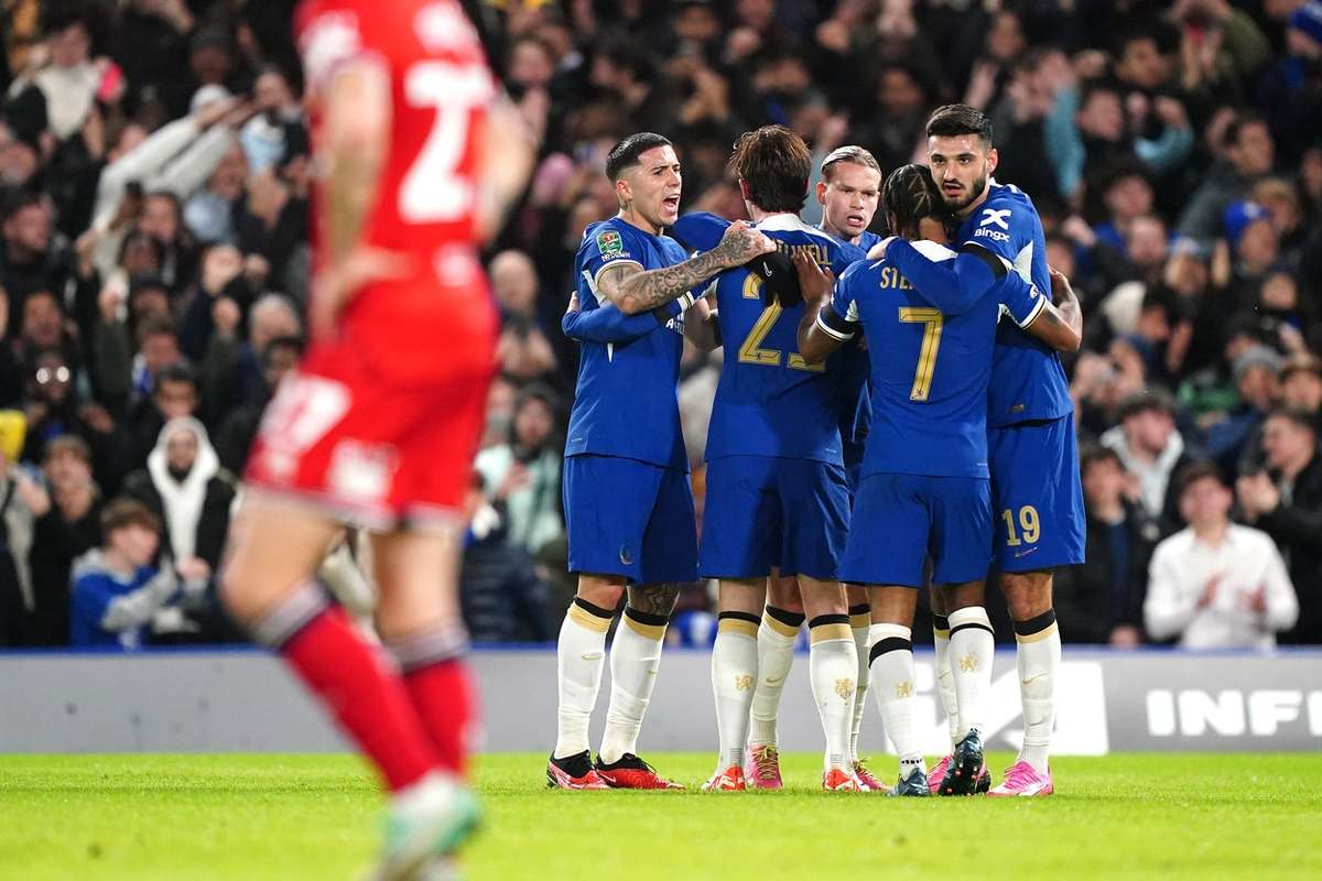 Chelsea batter Middlesbrough to book EFL Cup Wembley final spot ...