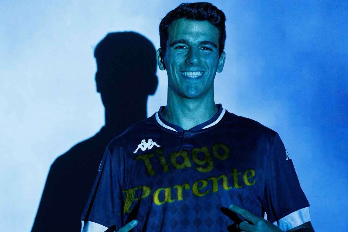 Oficial: Estoril renova com Tiago Parente até 2029 | Flashscore.pt