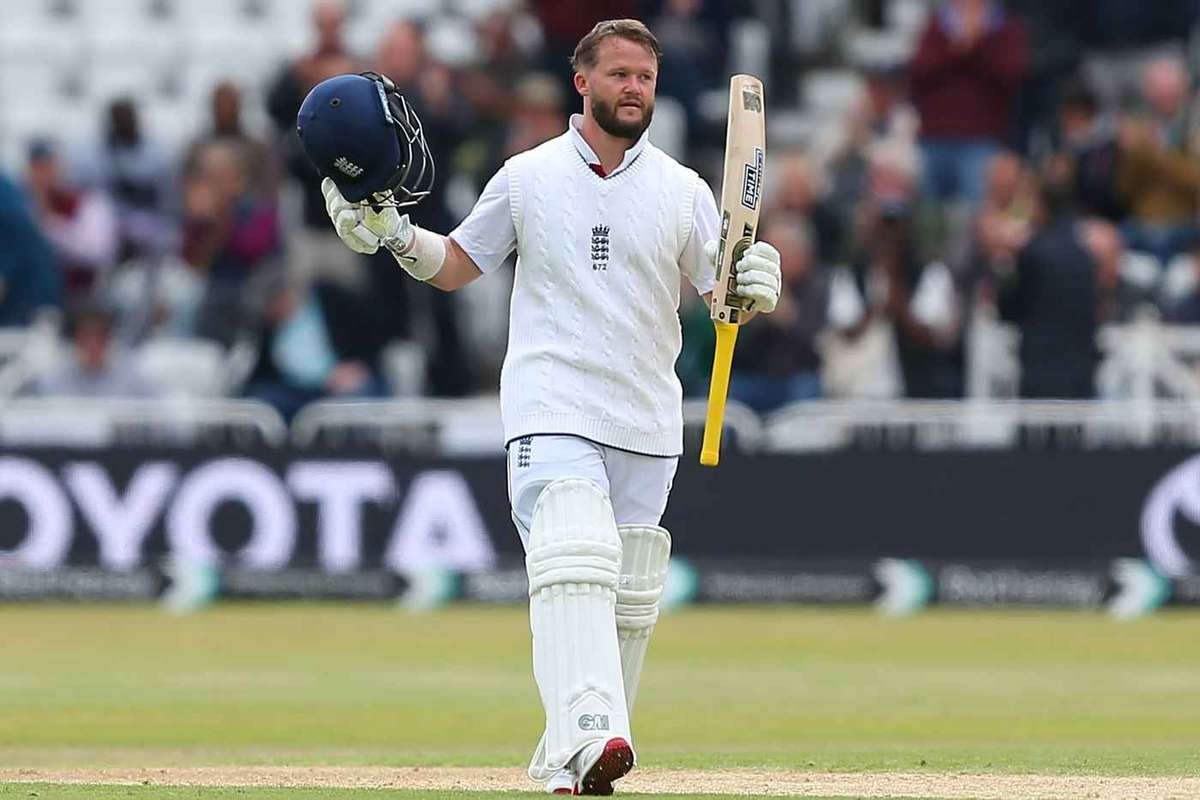England score 498 runs against Zimbabwe on first day of Test at Trent ...