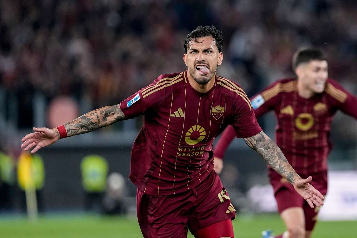 Serie A: Roma bate Milan e ultrapassa Lazio (3-1), Juve depende de si ...