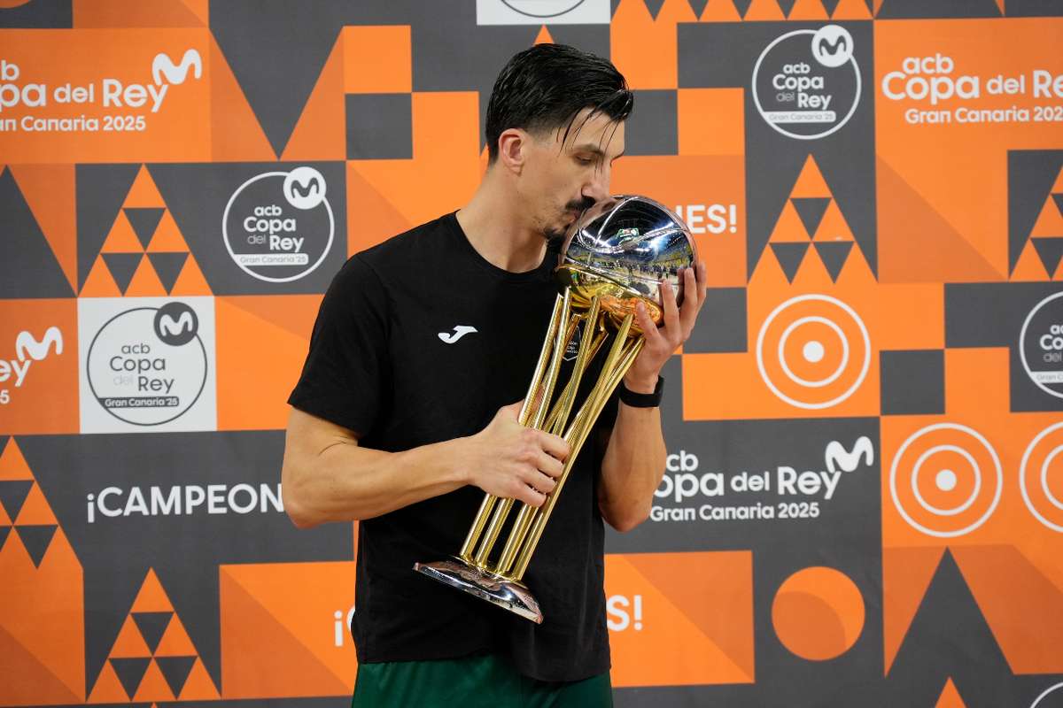 Liga ACB: Djedovic amplía su vínculo con el Unicaja una temporada más ...