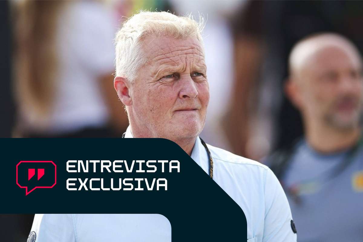 Johnny Herbert: "hay muchas más mujeres en el paddock, eso es bueno ...