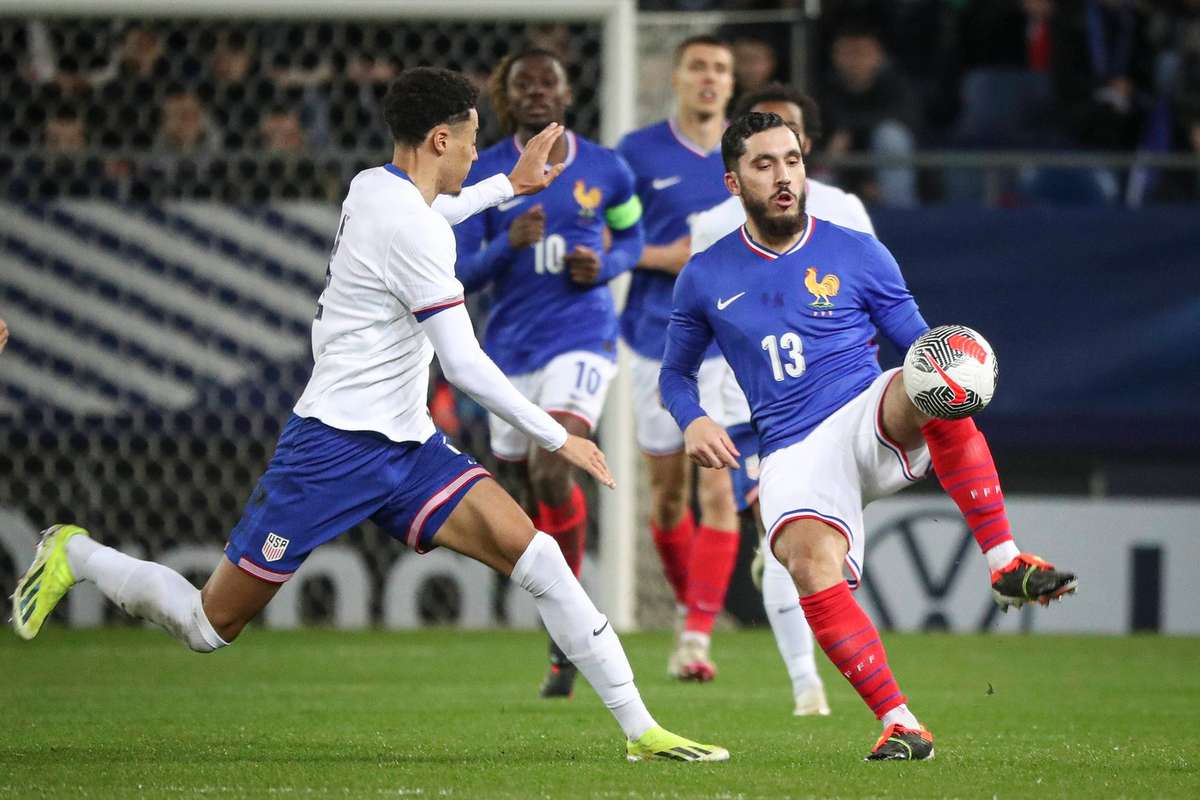 Les Bleuets mènent 2-0 jusqu'à la 86e minute mais concèdent le nul ...