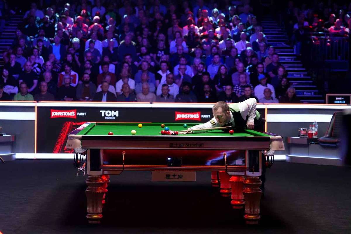 Mark Allen makes Masters quarter-finals despite food poisoning struggle ...