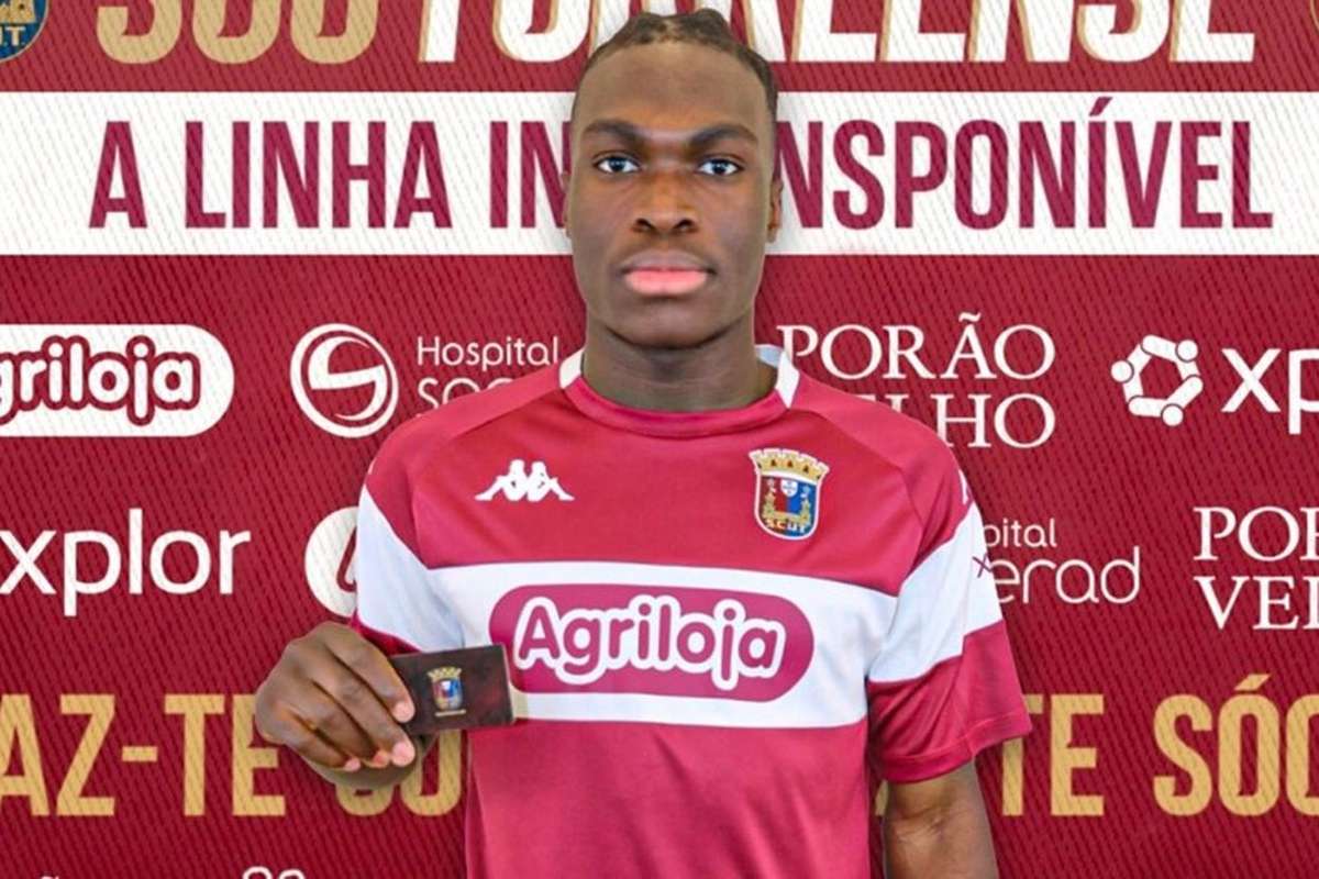Oficial: Joe-Loic Affamah é reforço do Torreense, emprestado pelo ...