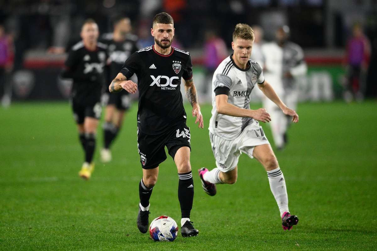 Piękny gol Klicha podczas debiutu w MLS. DC United wygrało po golach w ...