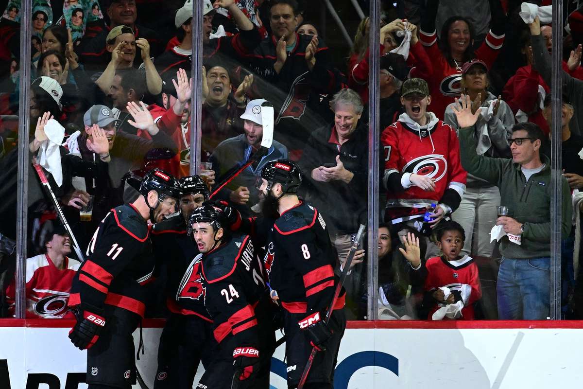 NHL roundup: Carolina Hurricanes storm back to stun New York Islanders ...