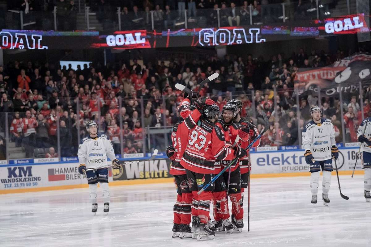Udvisninger koster dyrt for Aalborg i topkamp mod Herning | Flashscore.dk Udvisninger koster dyrt for Aalborg i topkamp mod Herning | Flashscore.dk