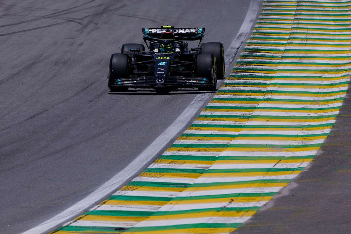 Lewis Hamilton counting down the days to be free of his car after poor ... Lewis Hamilton counting down the days to be free of his car after poor ...