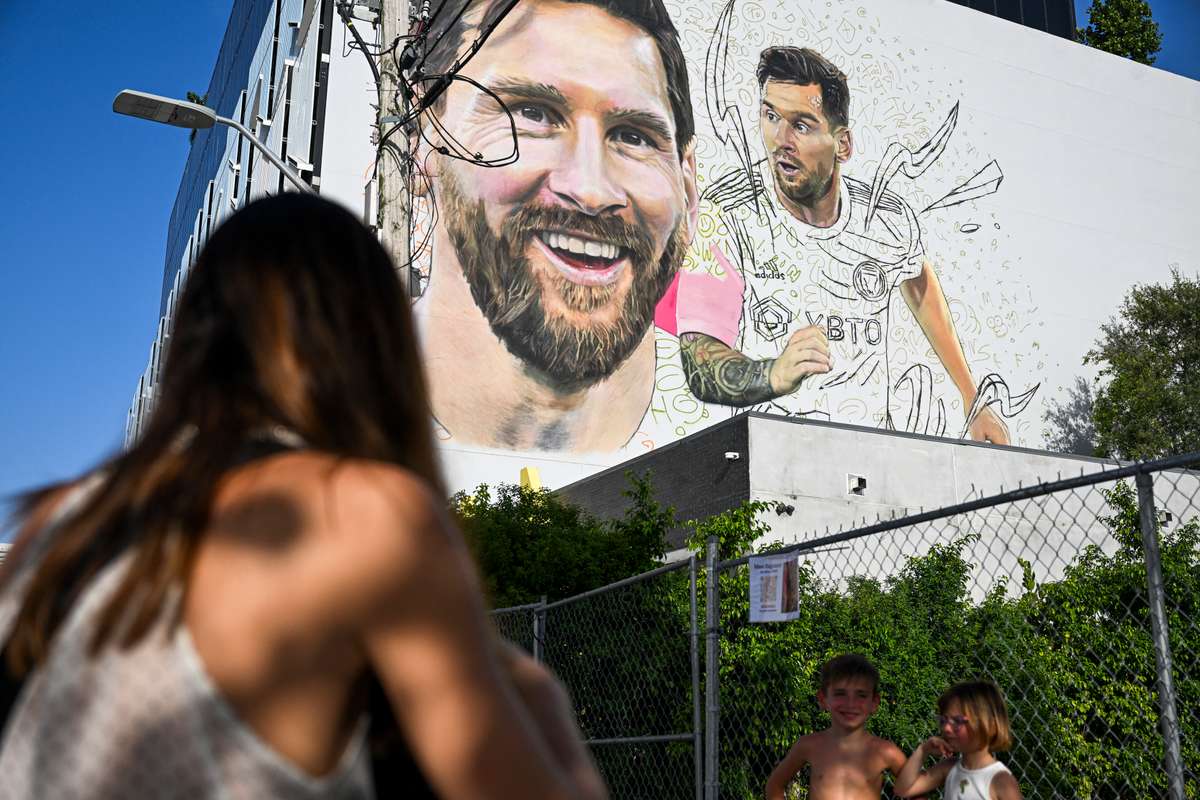 PSG fans in Miami hoping to steal limelight from Lionel Messi at Club ...