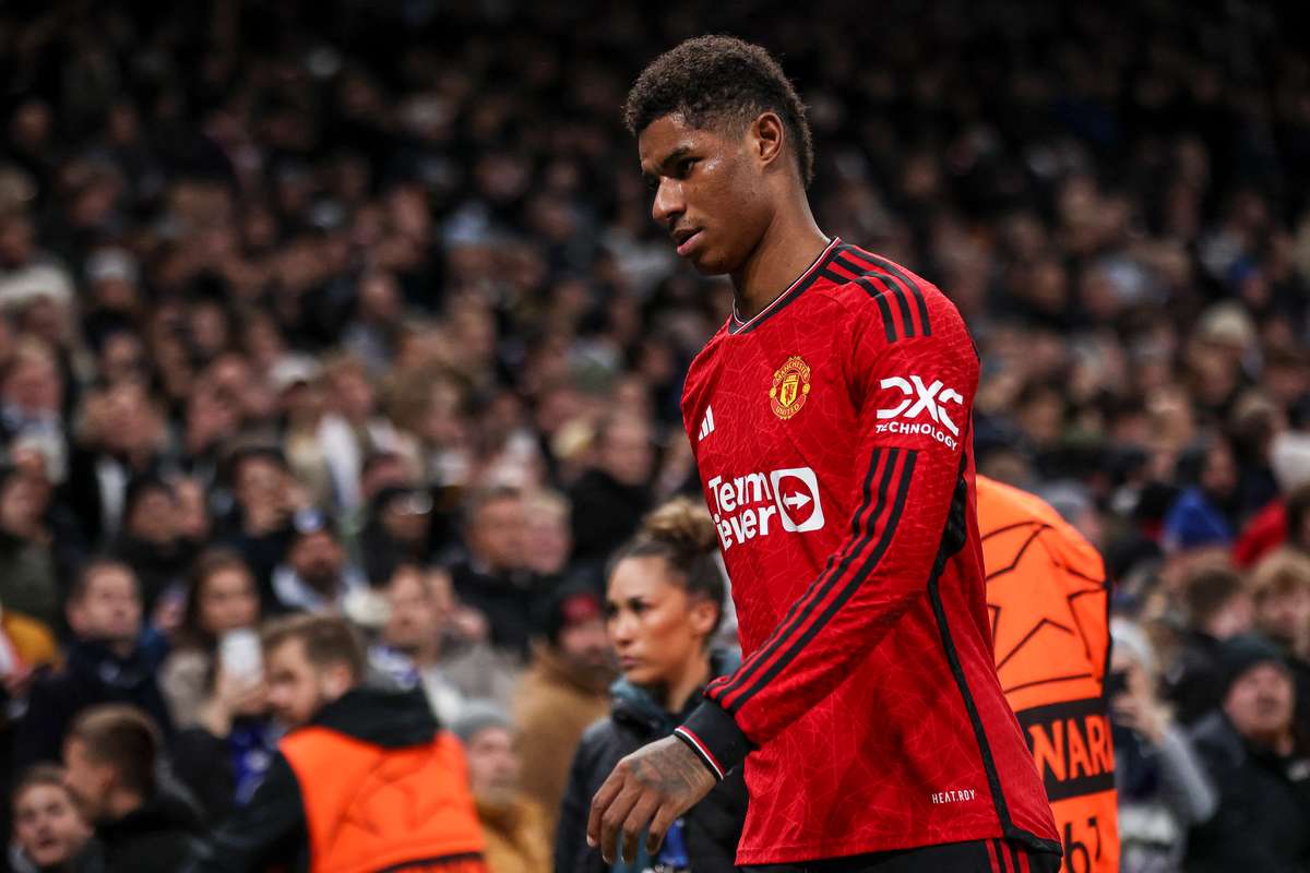 Ten Hag 'not happy' with Rashford's current form at Man Utd ...
