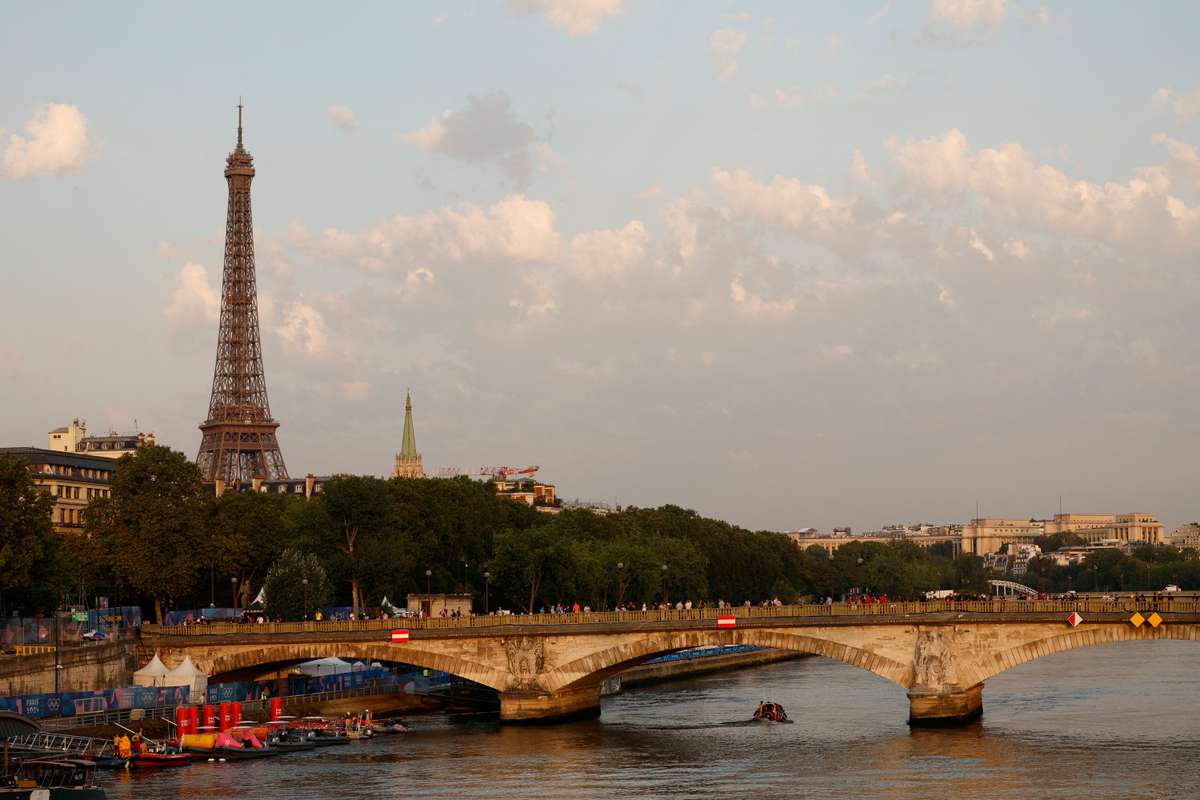 Triathlon races to go ahead on Wednesday as Seine passes water quality ...
