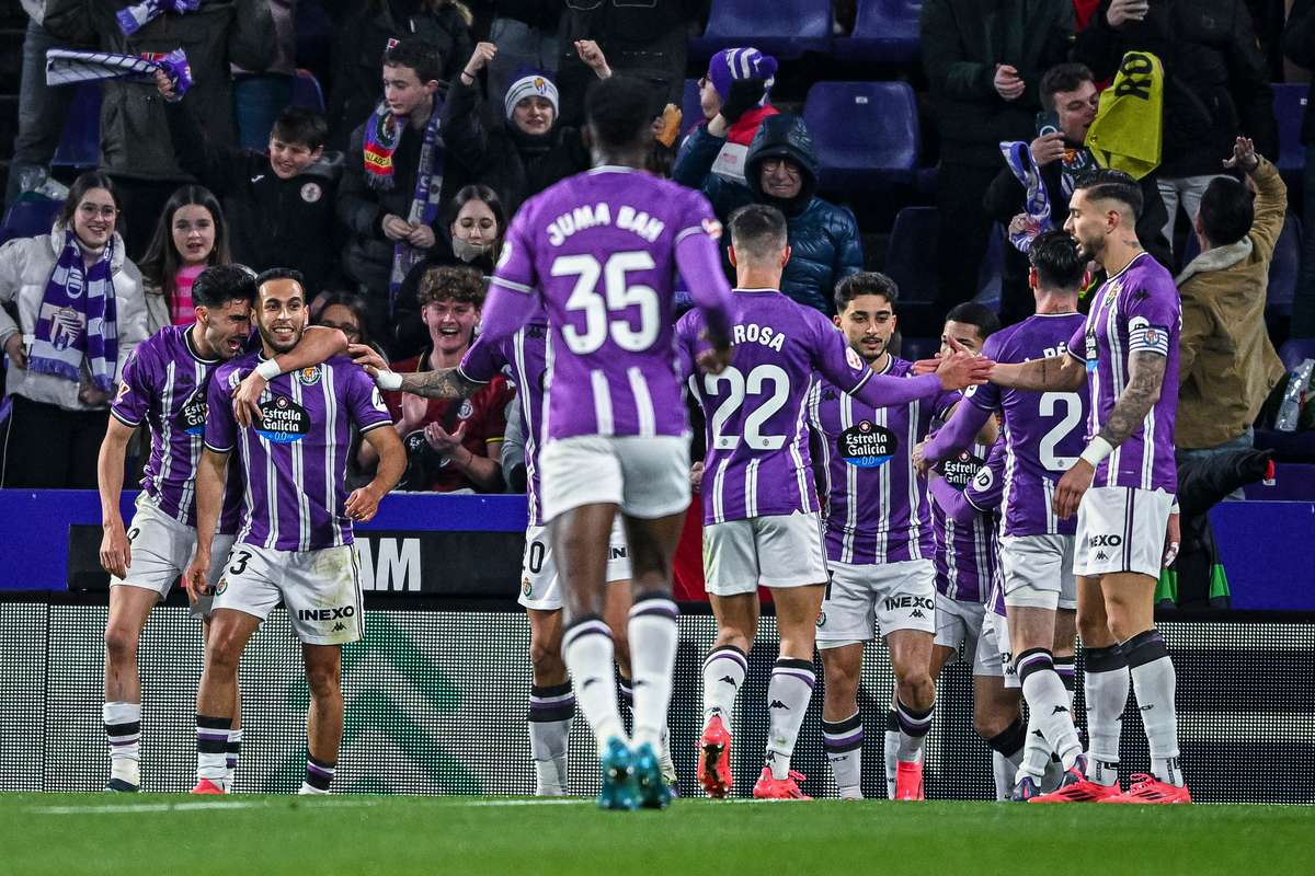 Valencia bottom of La Liga after losing to relegation rivals Valladolid ...