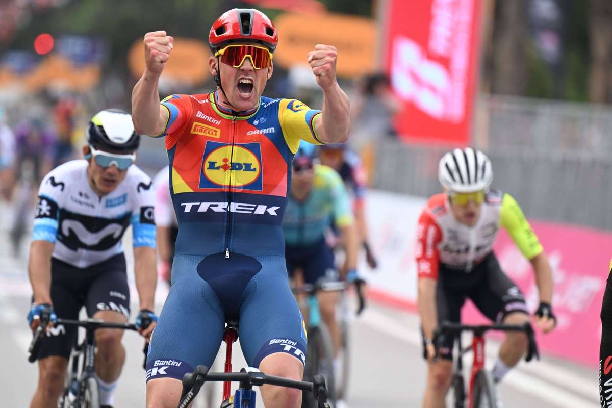 Vacek na úvod Gira pomohl Pedersenovi do růžového. Měl jsem výborné ...