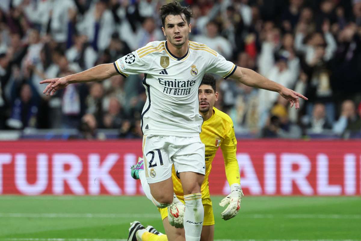 Brahim Repite Como Titular En El Once Del Real Madrid Para Medirse Al Valencia Flashscorepe 