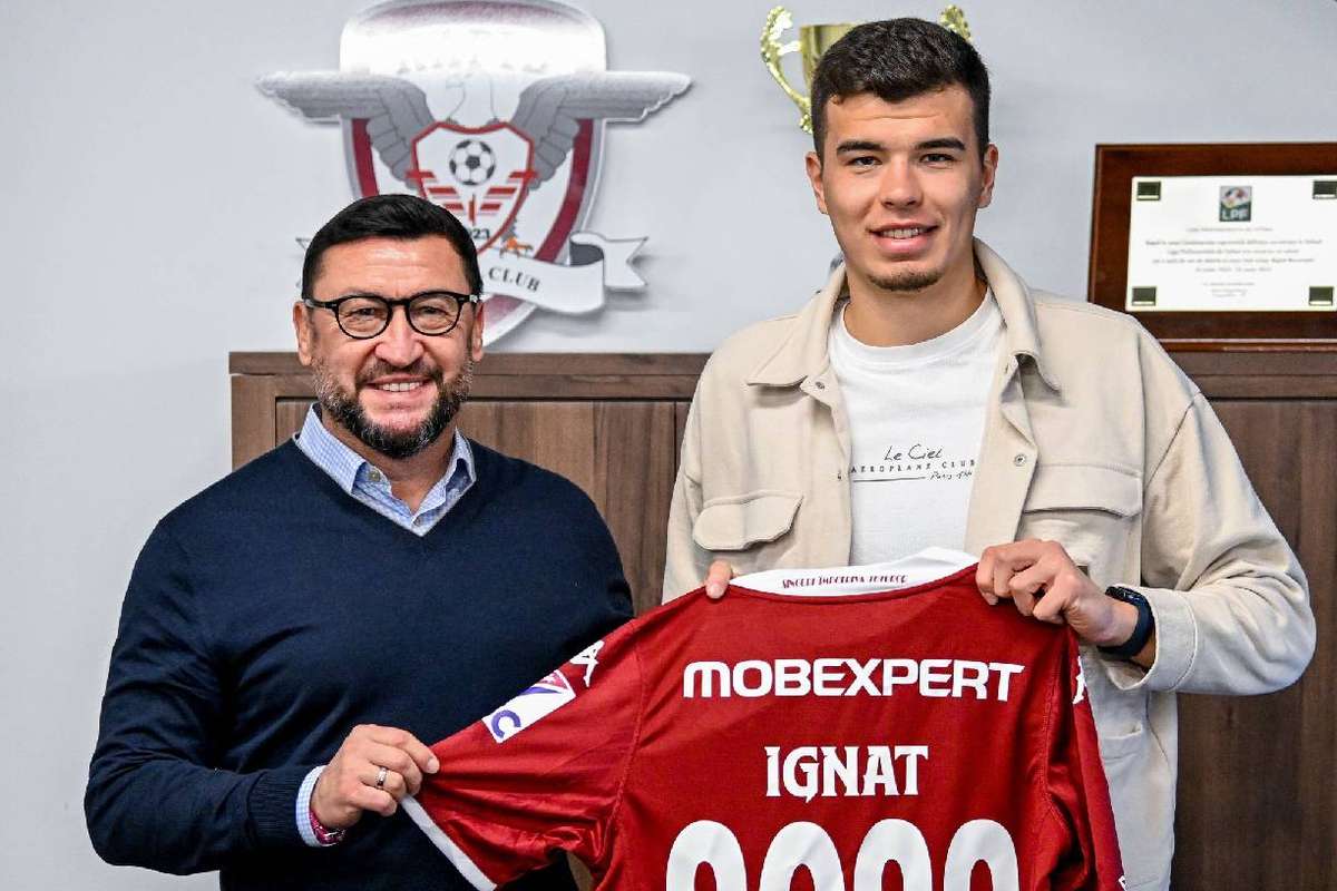Fundaşul Cristian Ignat şi-a prelungit contractul cu Rapid | Flashscore.ro