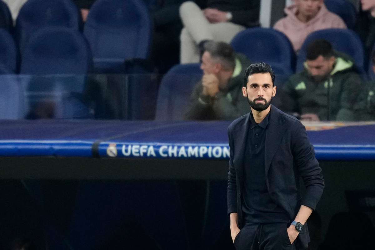 Liga dos Campeões: Arbeloa rompe com hábito de Xabi Alonso e Real ...