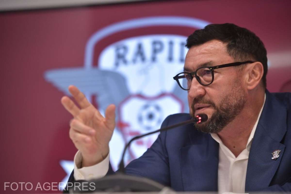 Viorel Moldovan: "Avem un program greu în Superligă, dar pentru asta ne pregătim" | Flashscore.ro