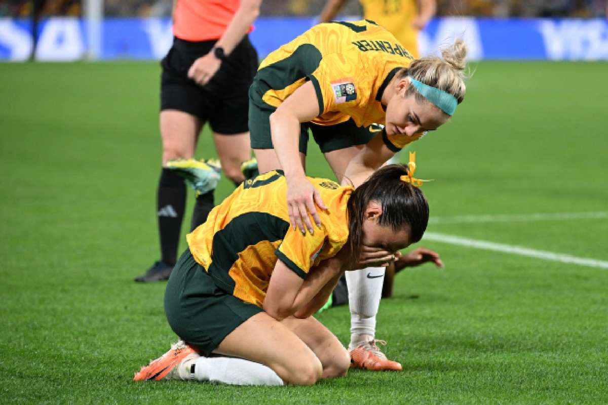 World Cup hosts Australia nervous about being kicked out of own party ...