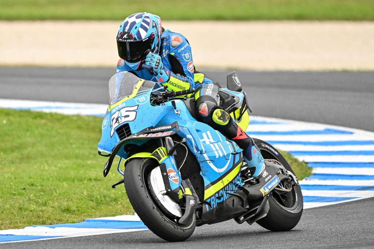 Aprilia rider Fernandez powers to maiden MotoGP win in Australia ...