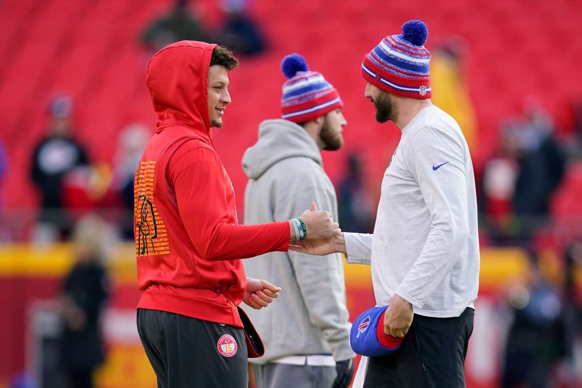 Mahomes y Allen se reencuentran en un cara a cara que marcará una época ...