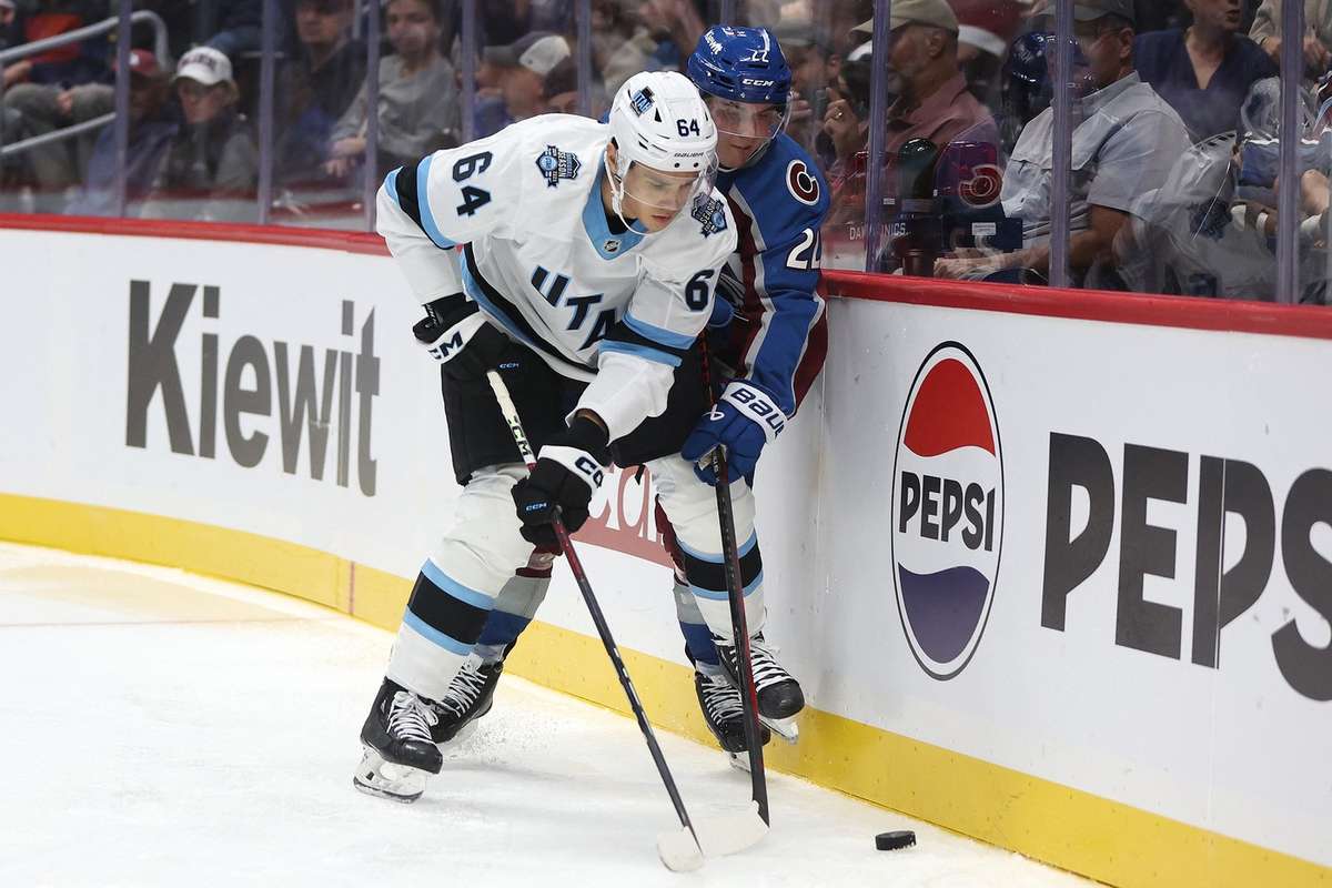 Utah na dlhší čas prišiel o kľúčových obrancov, Kocha však poslal späť na farmu | Flashscore.sk