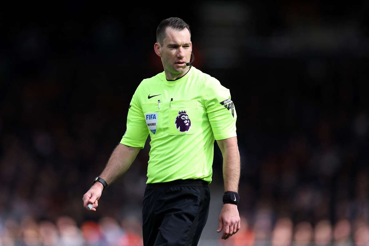Referee to wear head camera in Crystal Palace vs Manchester United ...