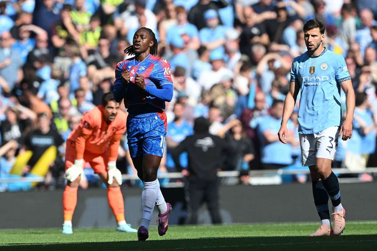 Crystal Palace slaví první FA Cup v klubové historii, City zakončí ...