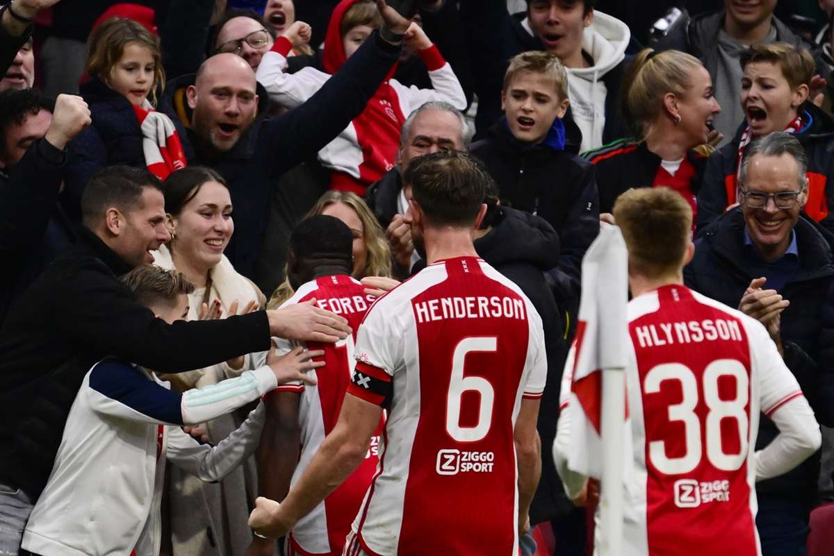 Ajax hoopt dat Steven Berghuis, Brian Brobbey en Jordan Henderson snel ...