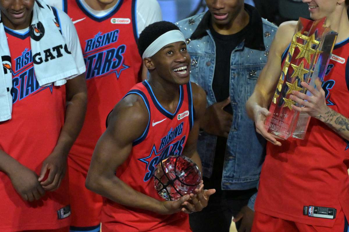 NBA, Edgecombe dei 76ers vince il Rising Stars Challenge | Diretta.it