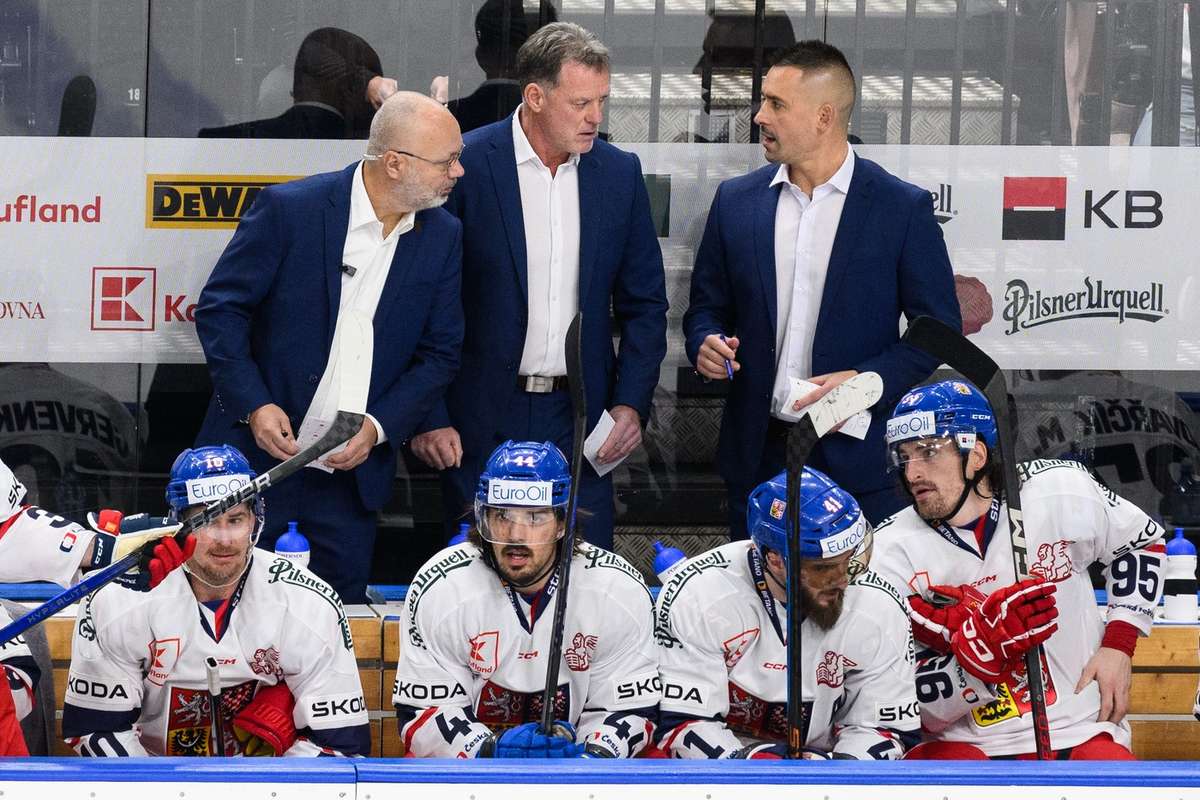 Favorité MS v hokeji: Český tým hledá cestu z doby temna. Najde ji s ...