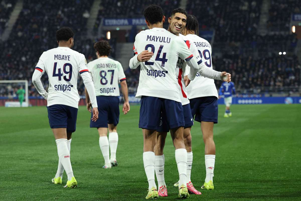 10-man PSG battle to victory over Strasbourg and return to Ligue 1 ...