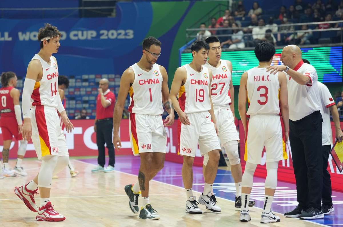 Campionatul mondial de baschet: China, eliminată din grupe / SUA merge ...