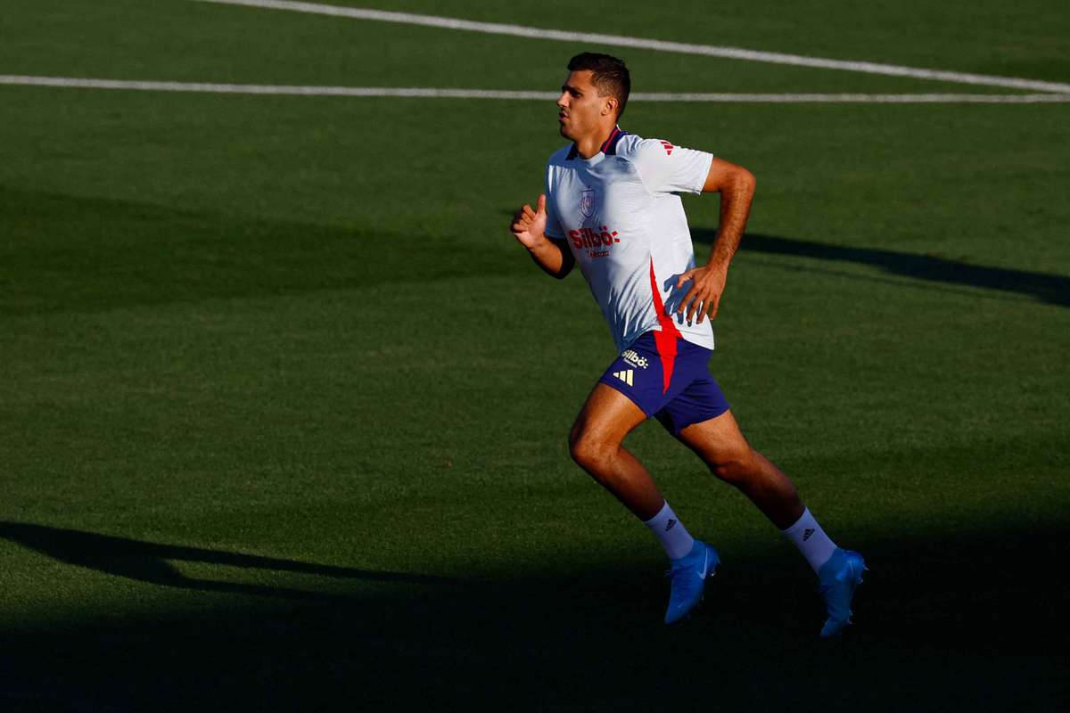 Rodri and Dani Carvajal return to Spain squad for World Cup qualifiers ...