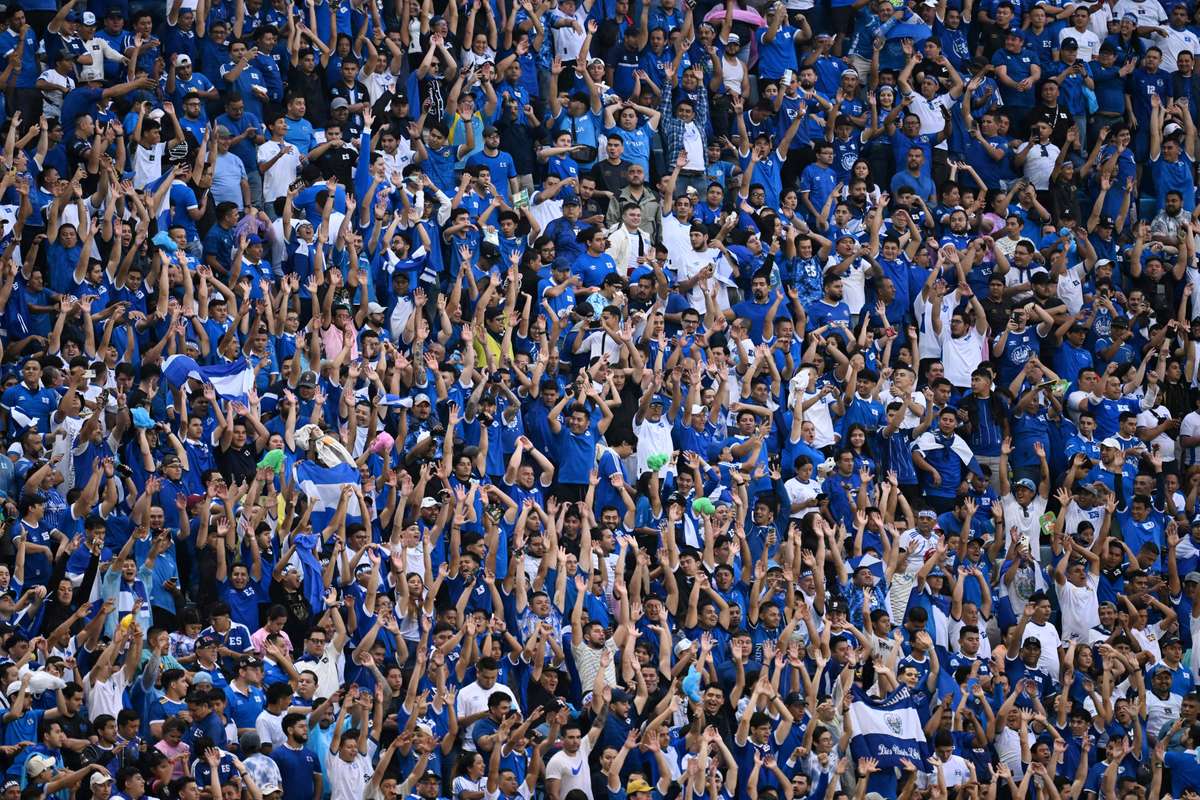 El Salvador face FIFA fine for racist chants during World Cup qualifier | Flashscore.co.uk