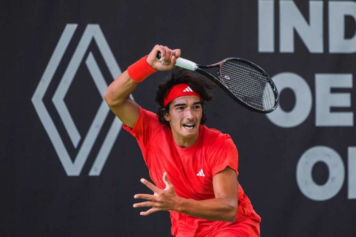 Taça Davis: Henrique Rocha vive dia de “nervos”, mas “especial” na ...