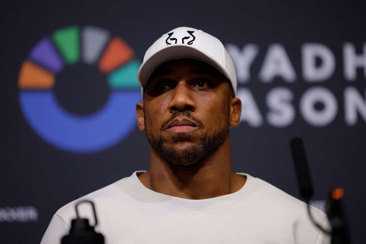 Former heavyweight champion Anthony Joshua set to undergo elbow surgery ...