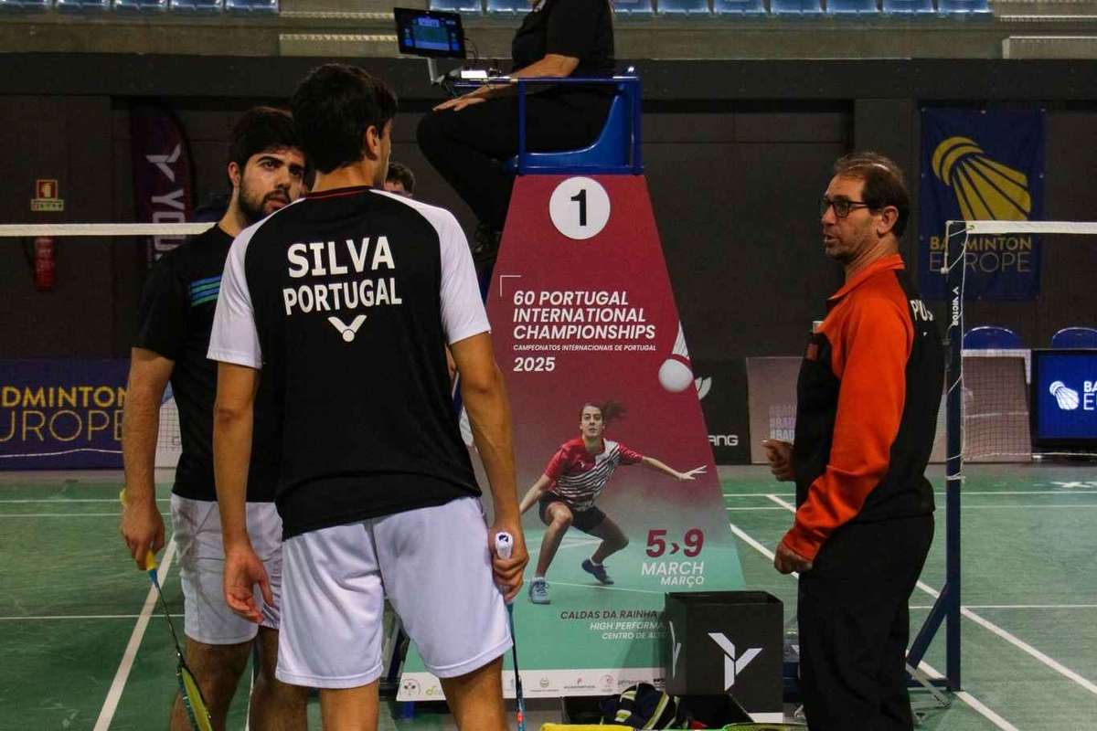 Badminton: Representação lusa reduzida a pares femininos nos ...