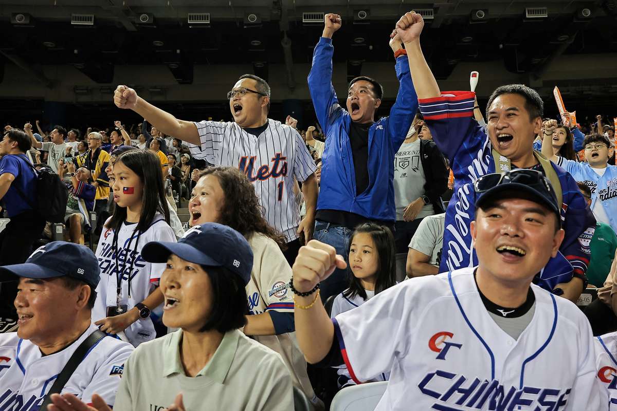 Baseball: Taiwanese team welcomed with fighter jets | Flashscore.com